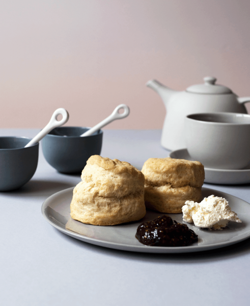 How to Eat a Scone Properly - Oh, How Civilized